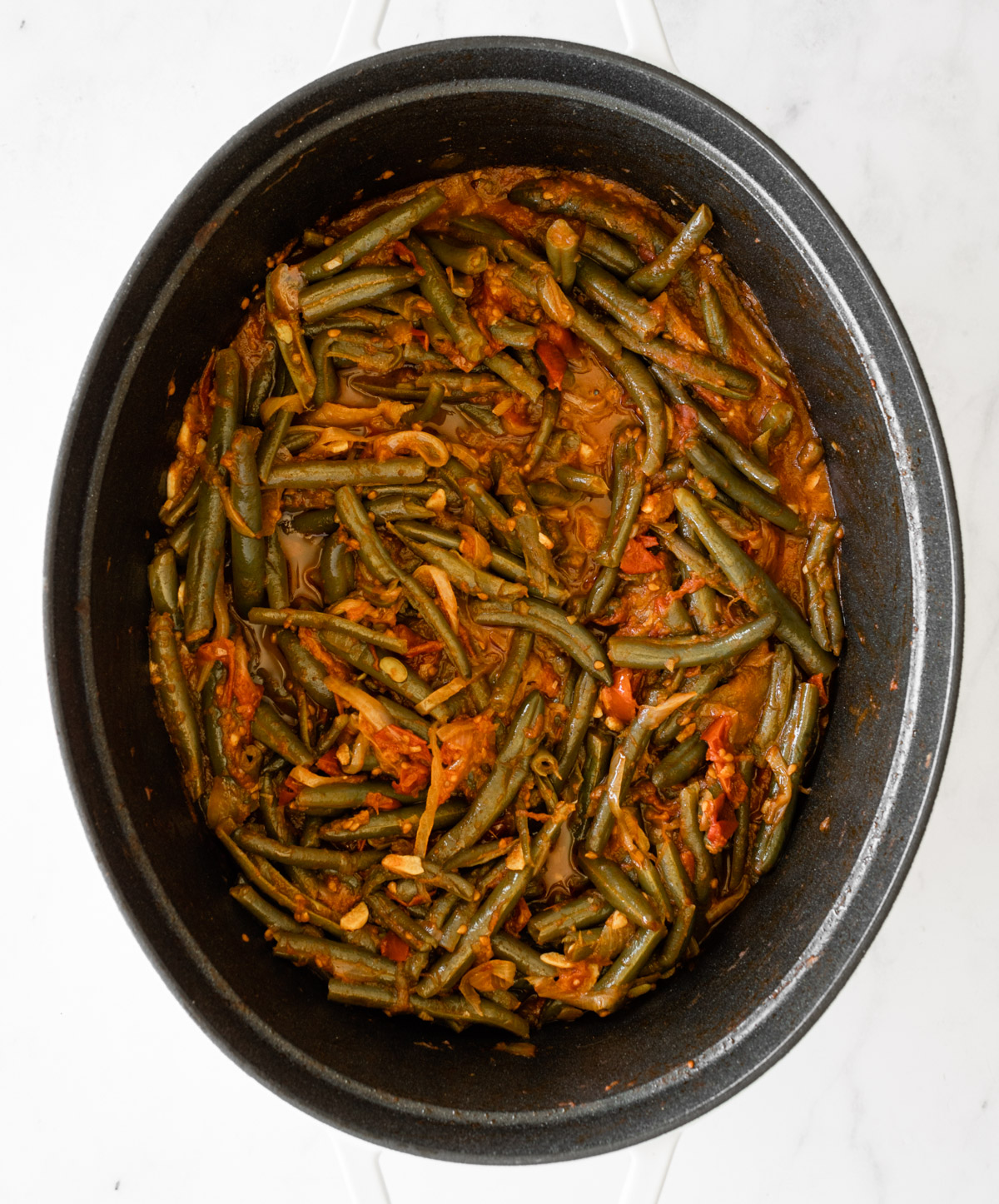 Lebanese Green Beans (Loubieh Bi Zeit) - Forks and Foliage