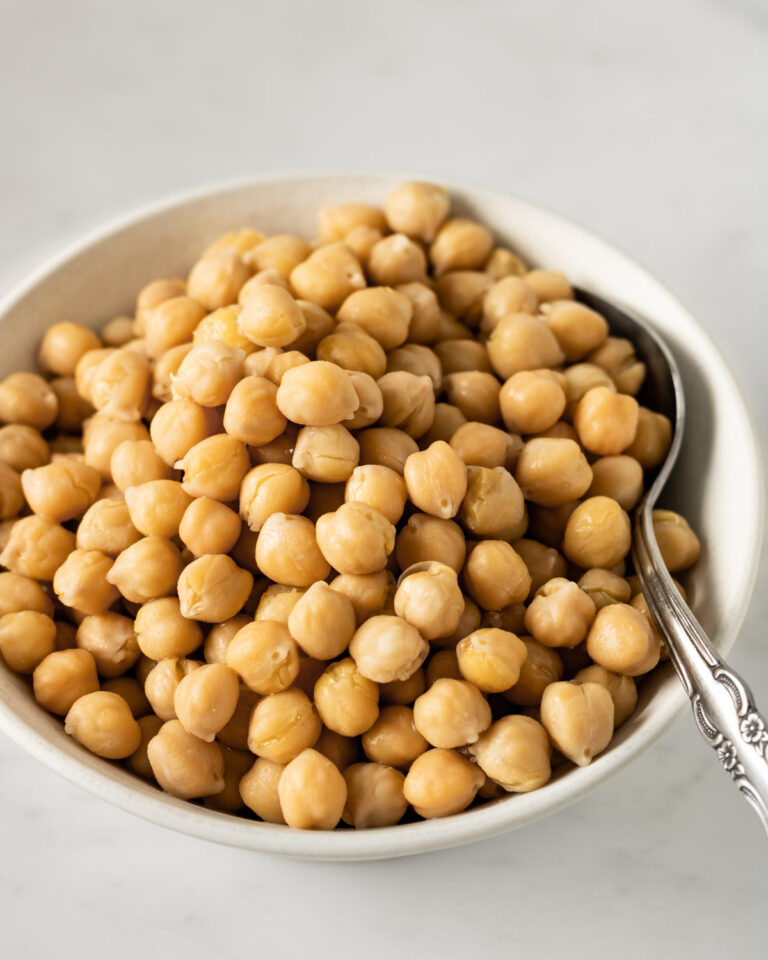 How To Cook Chickpeas (Ultimate Guide) - Forks and Foliage